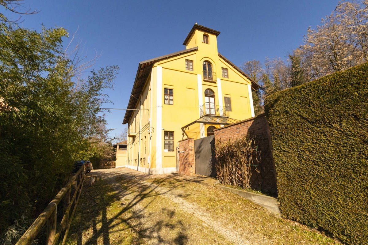 casa indipendente in vendita a asti