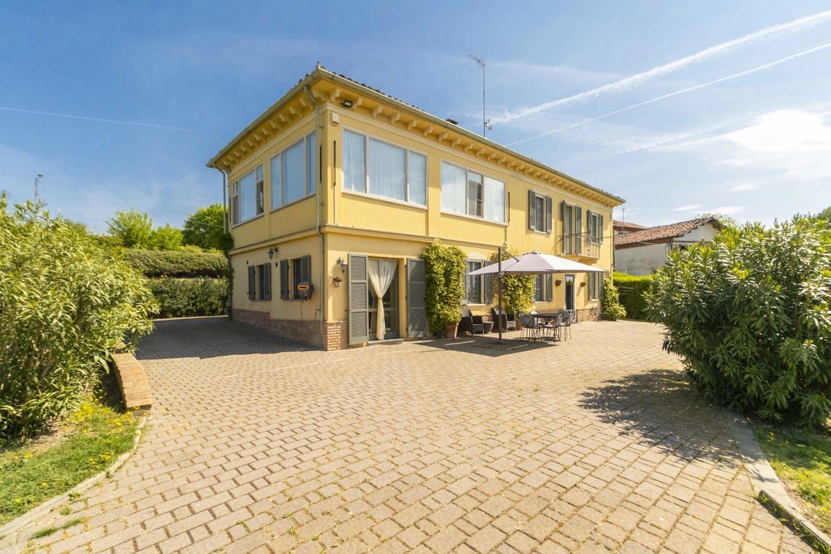 casa indipendente in vendita a penango